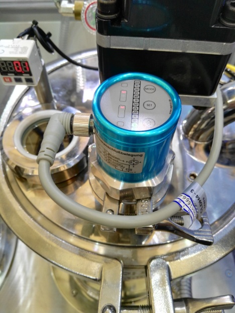 凯本隆（CAPTRON）VA-214液位传感器在点胶机领域的应用